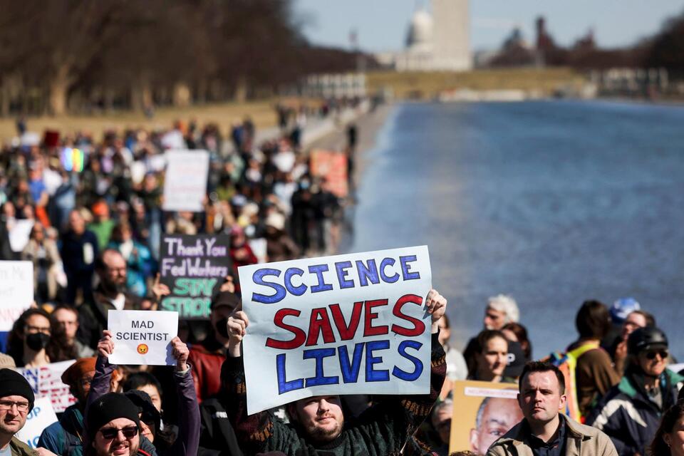 Trump’s war on science leaves US public health experts reeling: ‘There ...