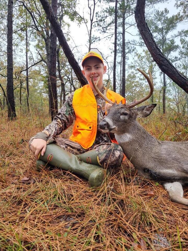 Statewide deer firearms hunting season opens on Oct. 18 - NewsBreak