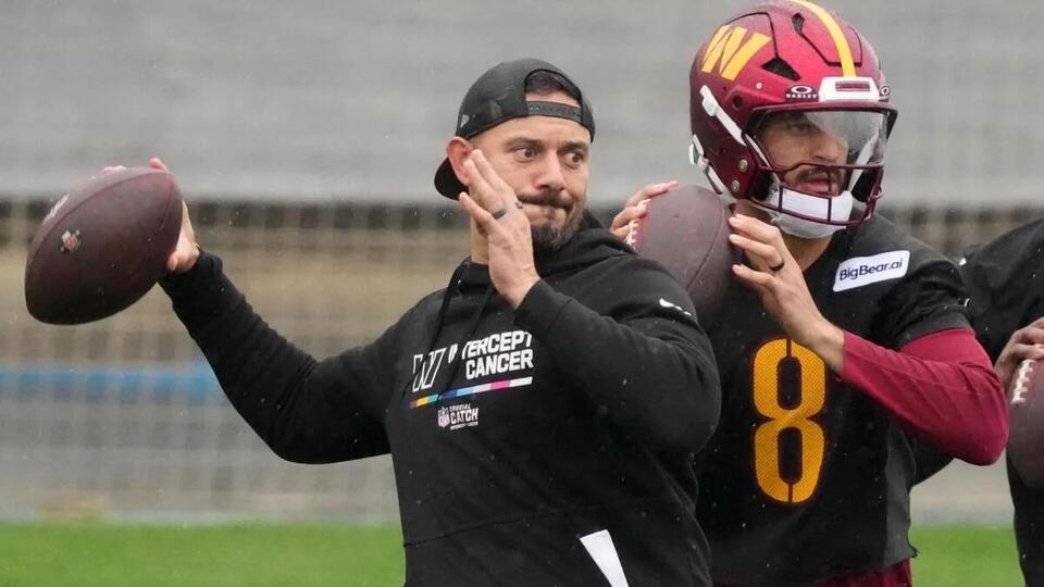 Commanders promote quarterbacks coach David Blough to OC with just two ...