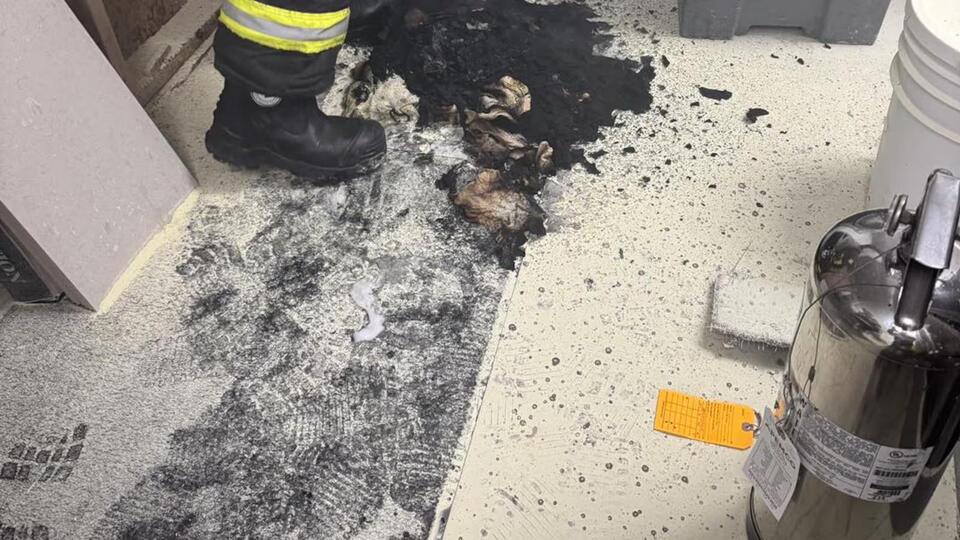 Crews put out fire at London business - NewsBreak