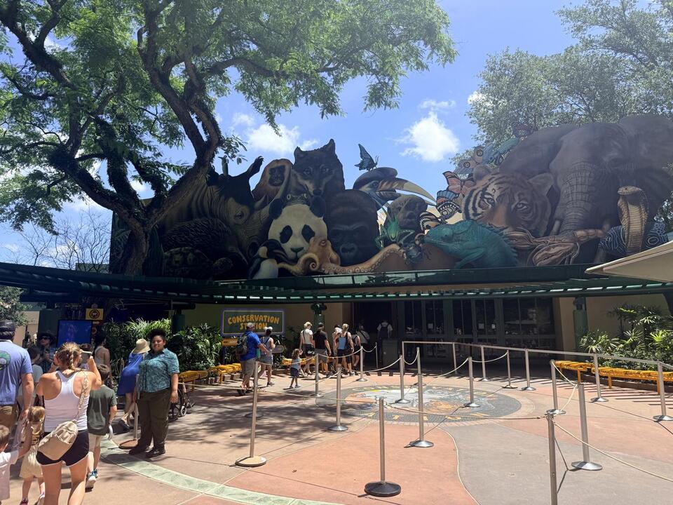 Photos/Video: Bluey's Wild World at Conservation Station Soft Opens at ...