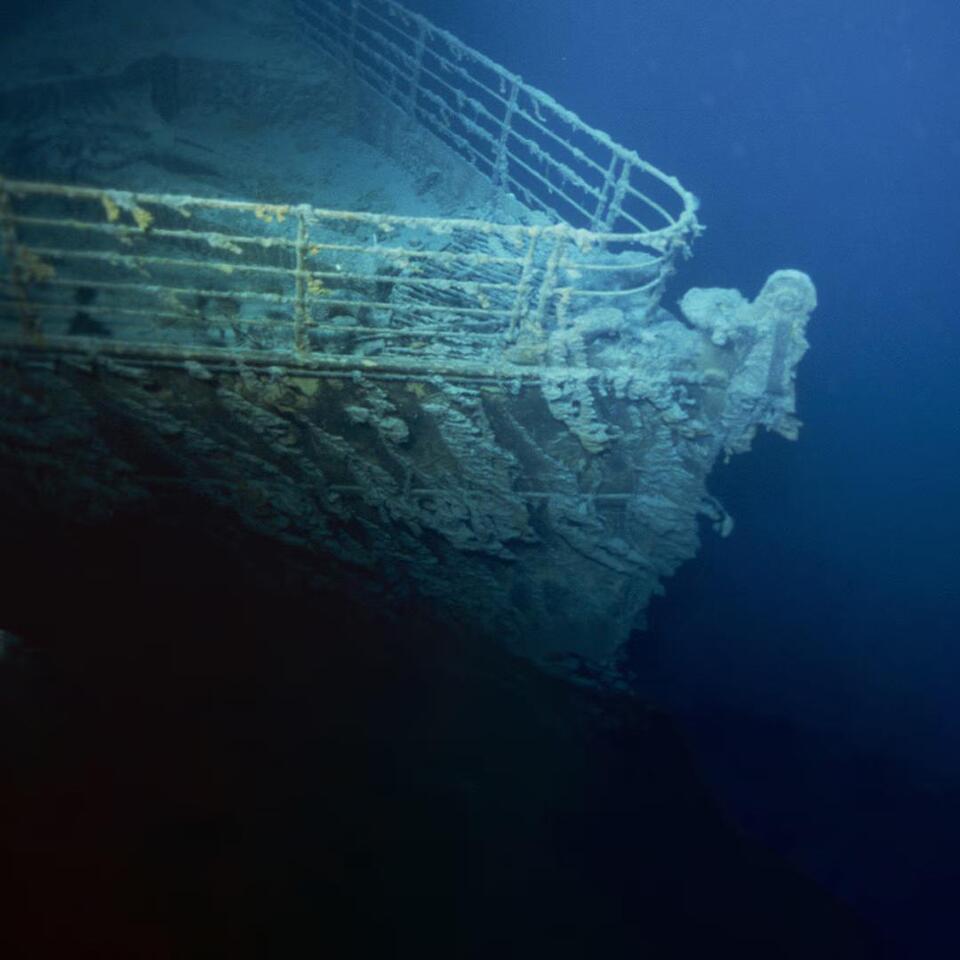 Ohio Billionaire Larry Connor Plans to Take Sub to Titanic Site After ...