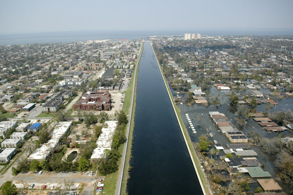 Katrina archives: Soft soils under 17th Street Canal levee sank New Orleans - NewsBreak