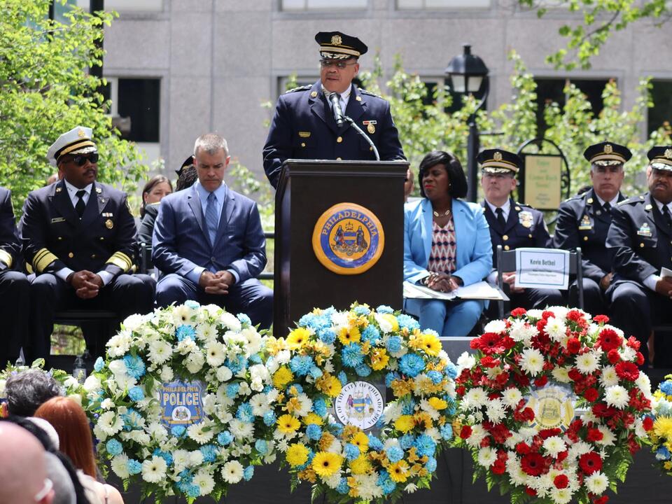 Fallen Philadelphia police officer added to Living Flame Memorial in ...