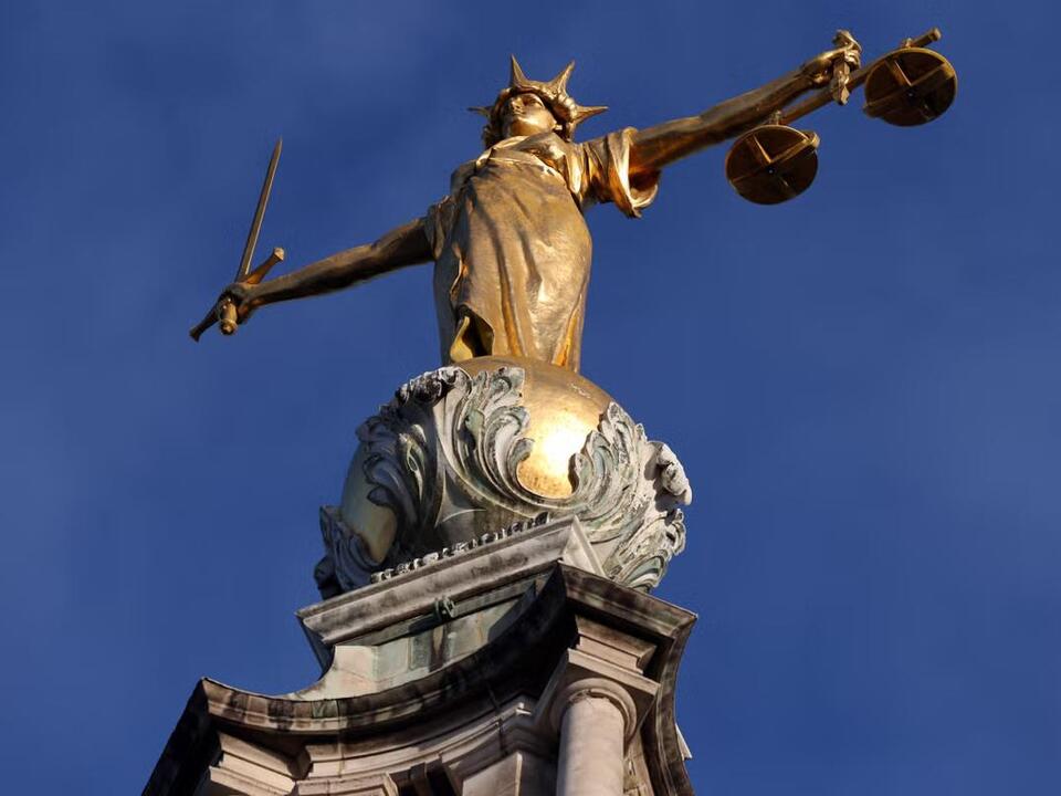 ‘Vulnerable’ woman raped and killed by stranger on park bench, court told