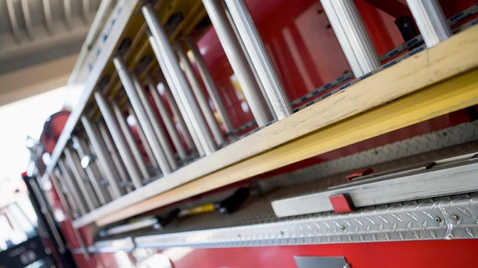 Route 177 in Farmington reopens after fire - NewsBreak