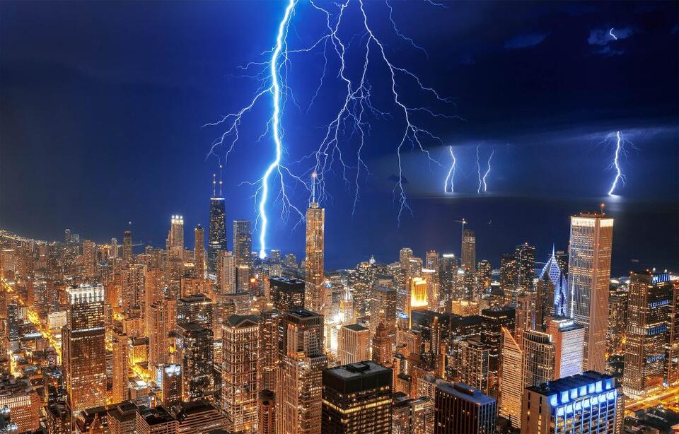 Lightning captured creating gamma ray bursts on Earth, which normally ...