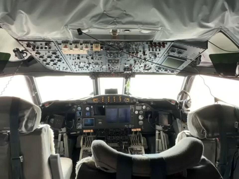 NOAA hurricane hunters fly into Beryl