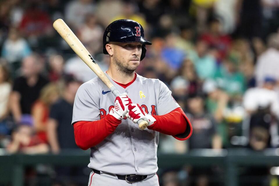 Alex Bregman Decides Next MLB Team, Agrees Mega $175M Deal - NewsBreak