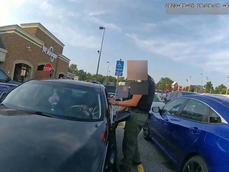 Ohio Officer Accused Of Fatally Shooting Pregnant Woman Is Indicted On