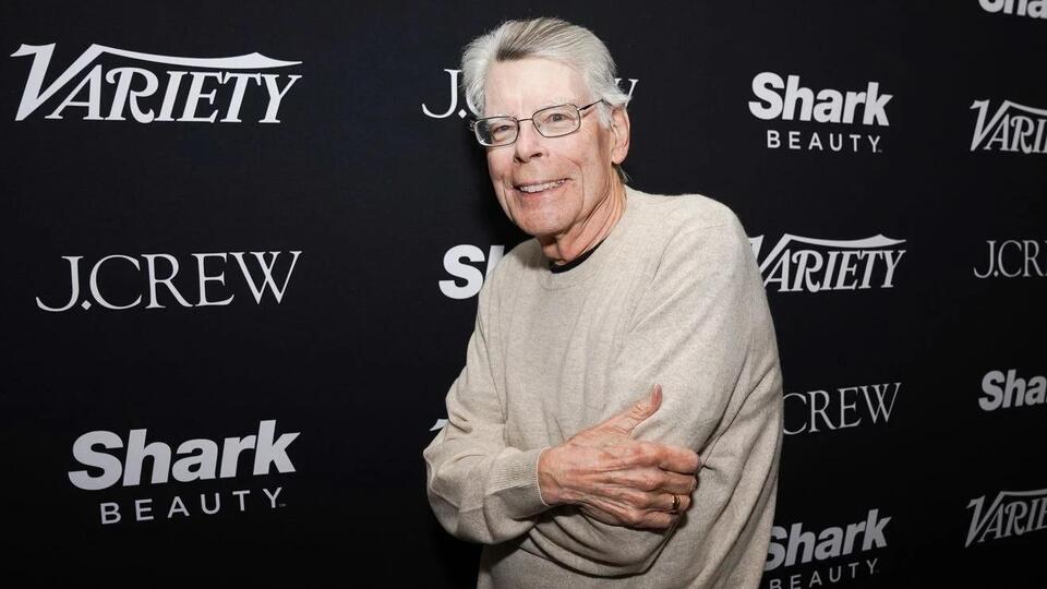 Find out the two actors Stephen King picked to play him in a movie ...