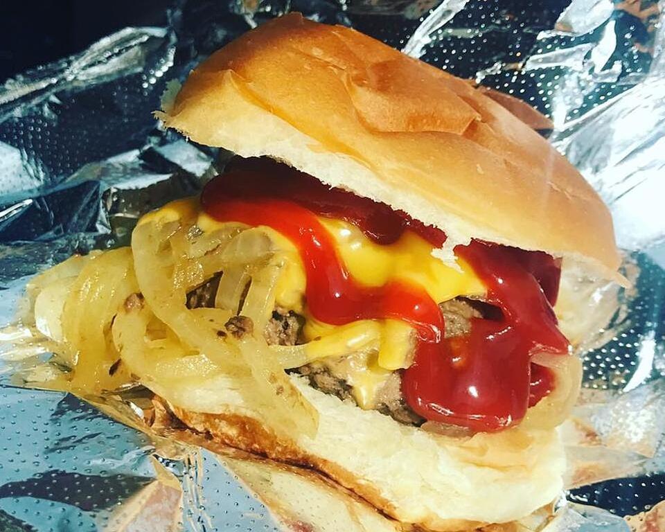 Eastern Iowa Seasonal Hamburger Stand Closing After 43 Years - NewsBreak