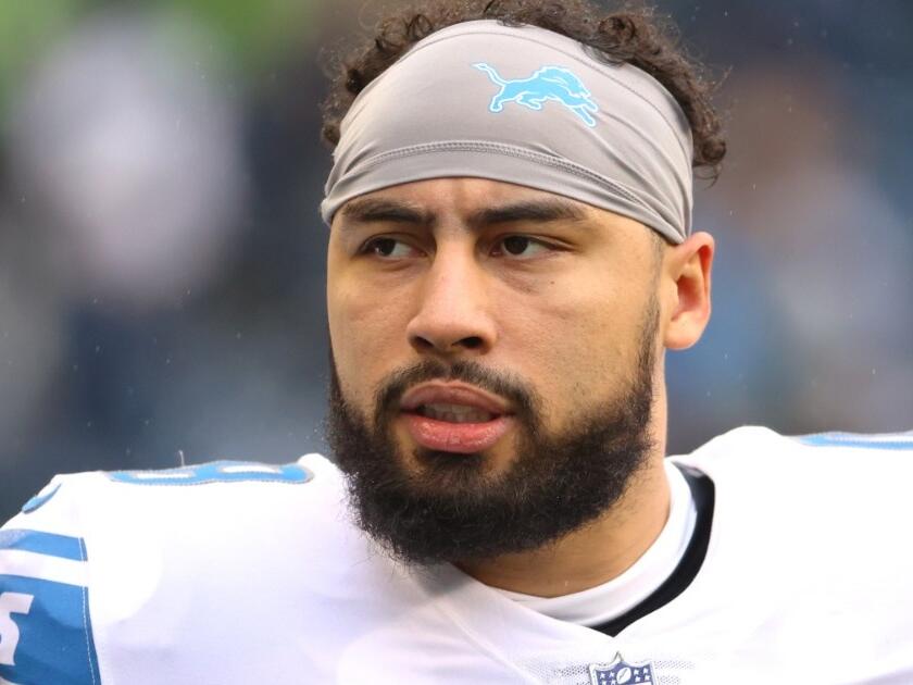 Is Ross Travis Dating? Girlfriend & Relationship History