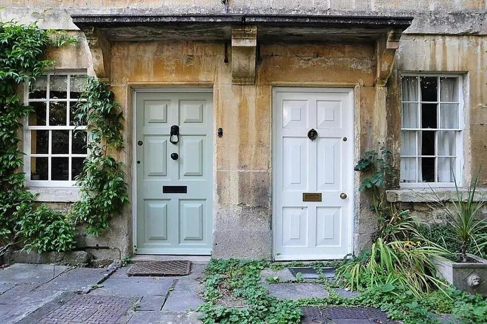 6 Fascinating Reasons Why Homes Historically Had Two Doors - NewsBreak