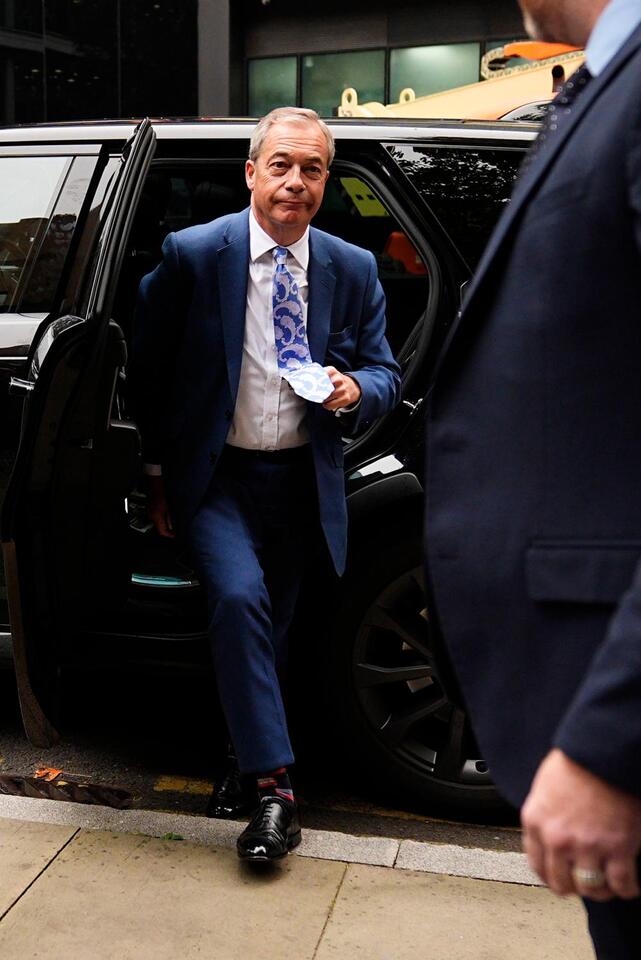 Small boat migrant in angry court tirade at Nigel Farage when jailed ...