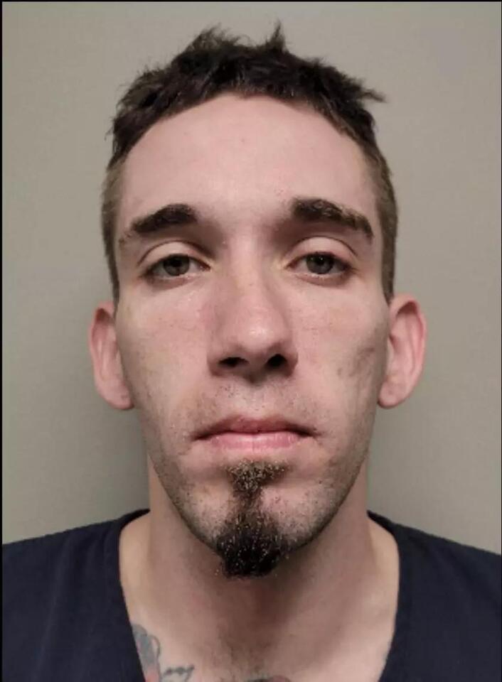Man arrested after alleged theft at Stuart Dunkin’ - NewsBreak