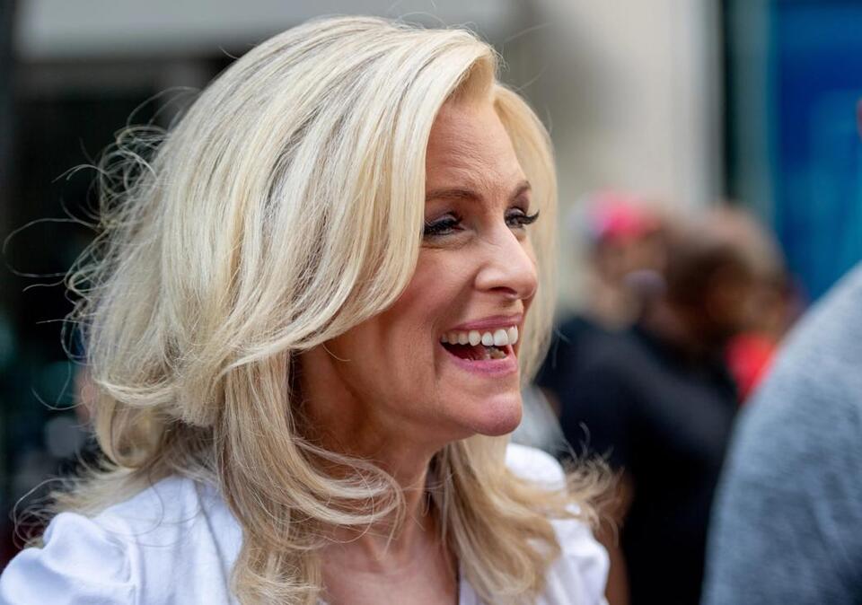 When was Janice Dean diagnosed with MS? Fox News host taking a break ...
