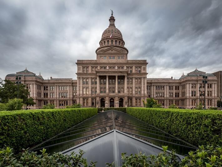 Texas court finds Kerry Max Cook innocent of 1977 murder, ending ...