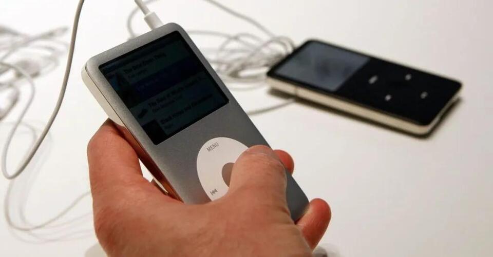 Why the iPod’s Click Wheel Is the Best Device Interface Ever - NewsBreak