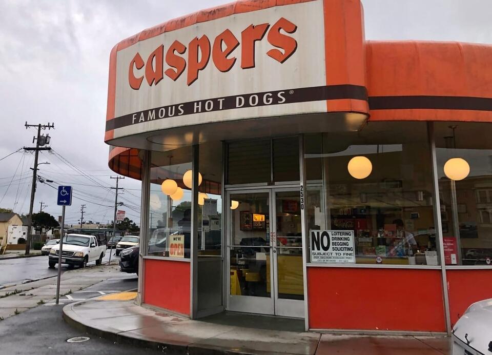 Richmond's perennial favorite: Casper's hot dogs - NewsBreak