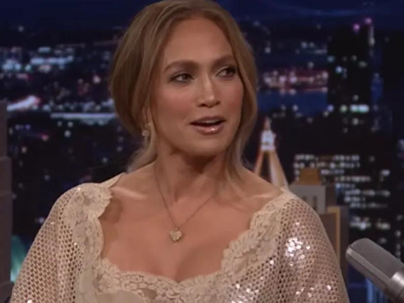 Jennifer Lopez Addresses Viral Tour Wardrobe Malfunctions: 'Freaking ...