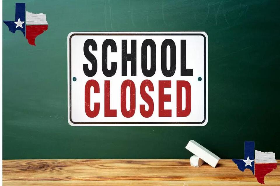 Texas Closes Schools Due To Freezing Weather - NewsBreak