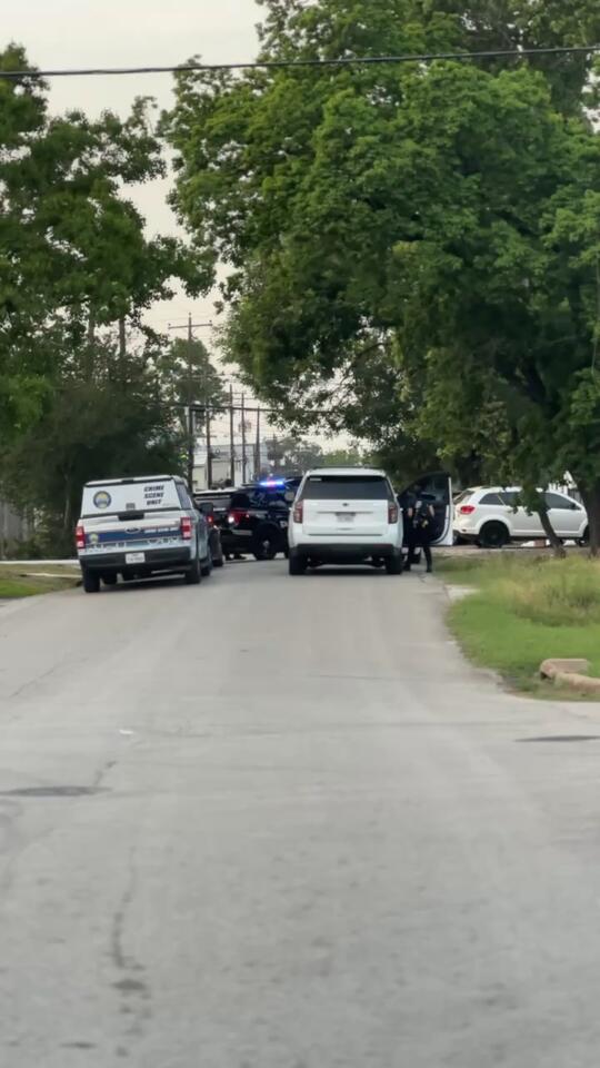 A shooting was reported on Chapman in North Houston. - NewsBreak