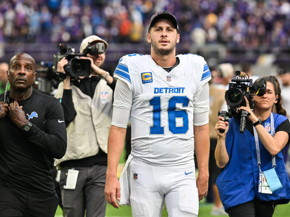 Robert Griffin III Makes Demand of Jared Goff After Lions-Texans