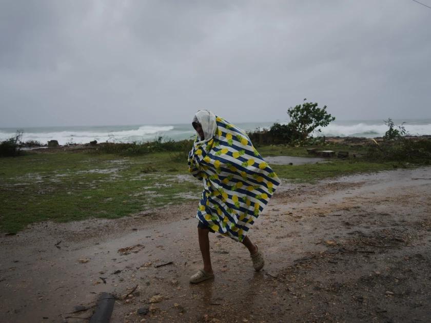 Hurricane Melissa makes landfall in eastern Cuba as a Category 3 storm ...