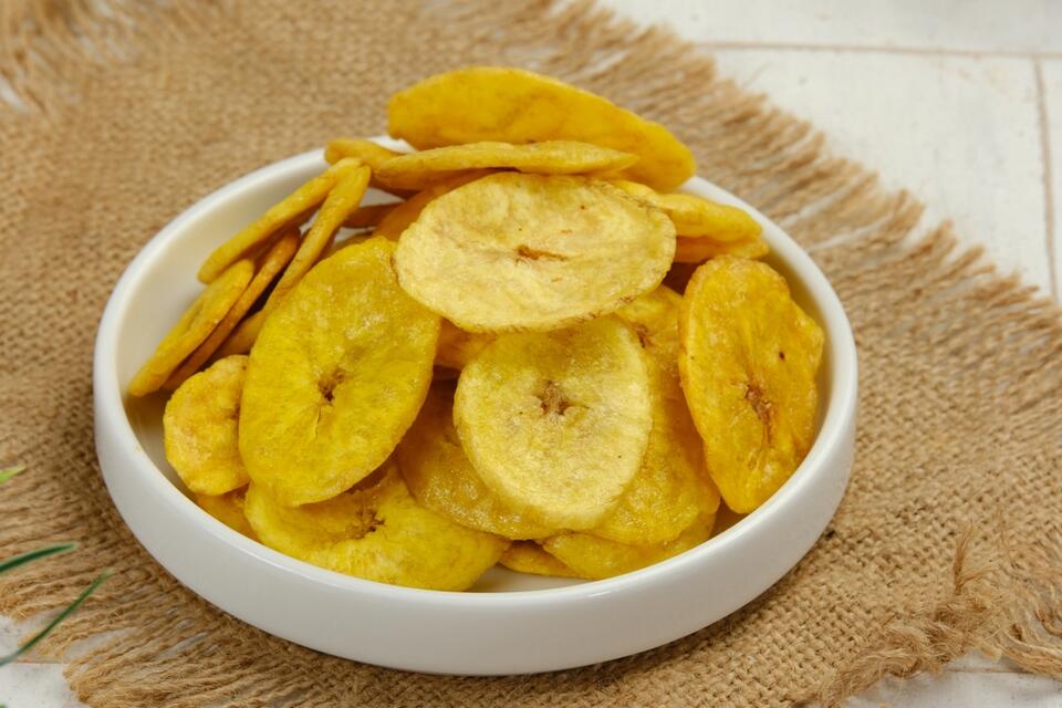 12 Snacks That Cost Little but Keep You Full All Day - NewsBreak