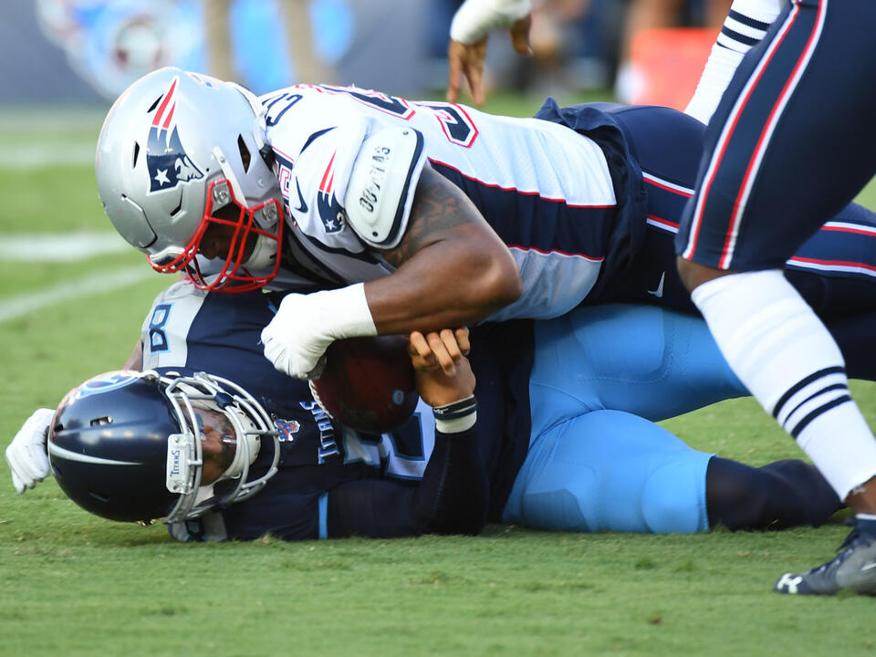 Bears Sign DT Byron Cowart to One-Year Contract