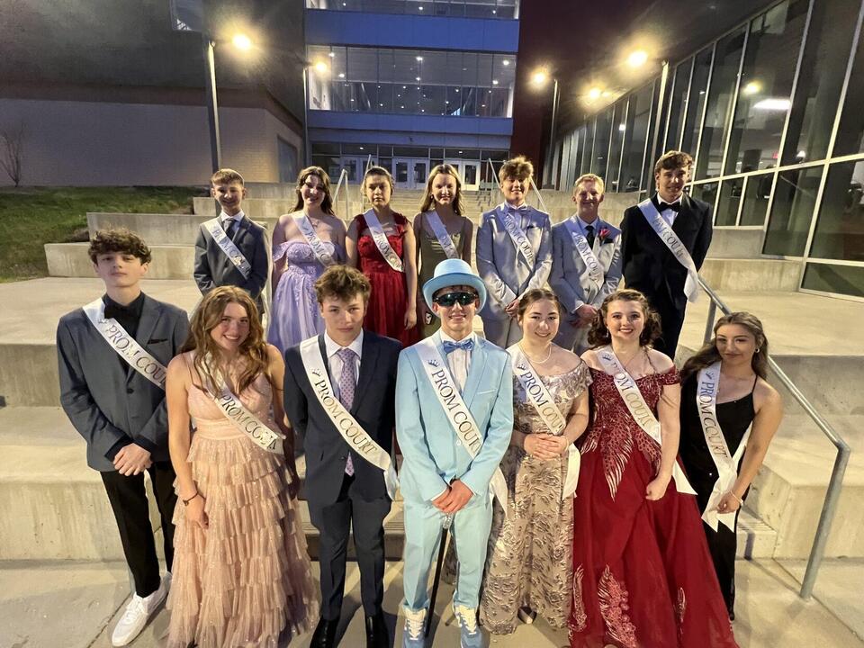 ‘Monte Carlo Magic:’ VAHS Prom 2024 - NewsBreak