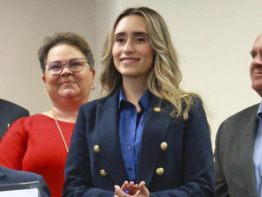 Florida state lawmaker indicted on felony charges related to private school