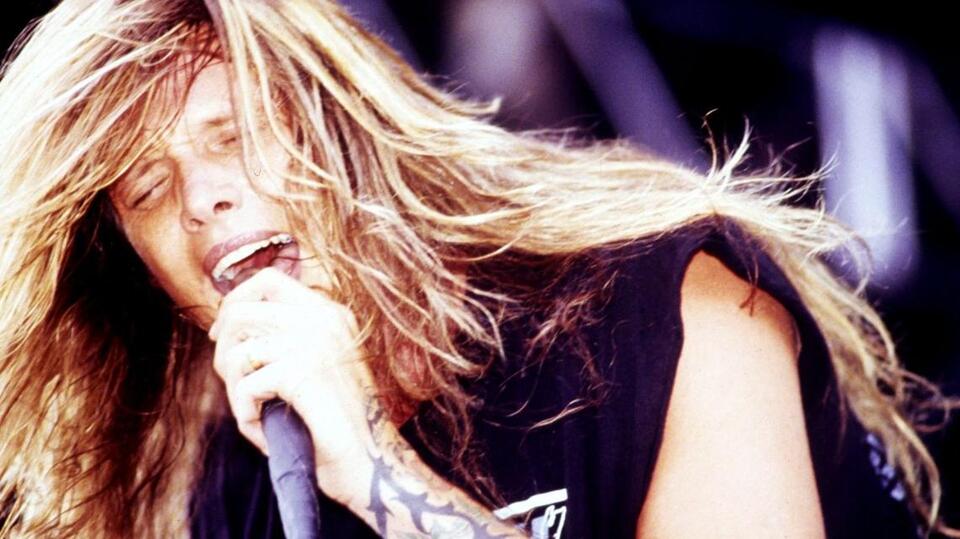 ‘80s Rock Icon Almost Joined a Legendary Band - Record Label Said No ...