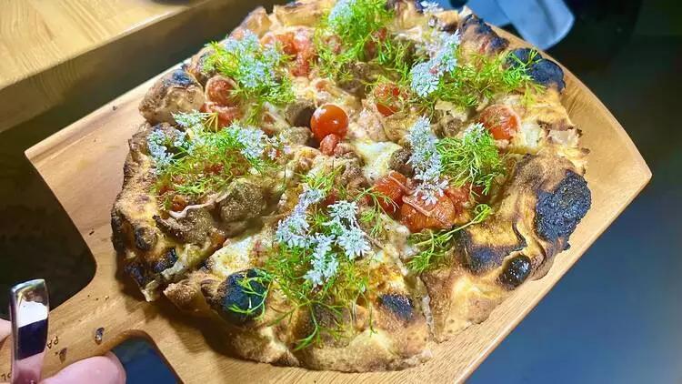 L.A. is home to the second best pizzeria in the country according to a ...