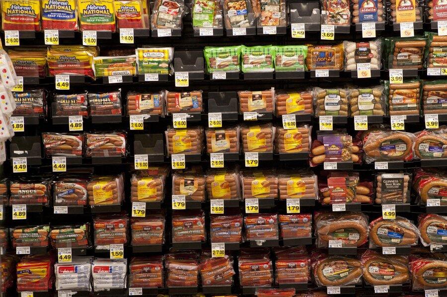 FDA reviews potentially carcinogenic BHA chemical preservative - NewsBreak