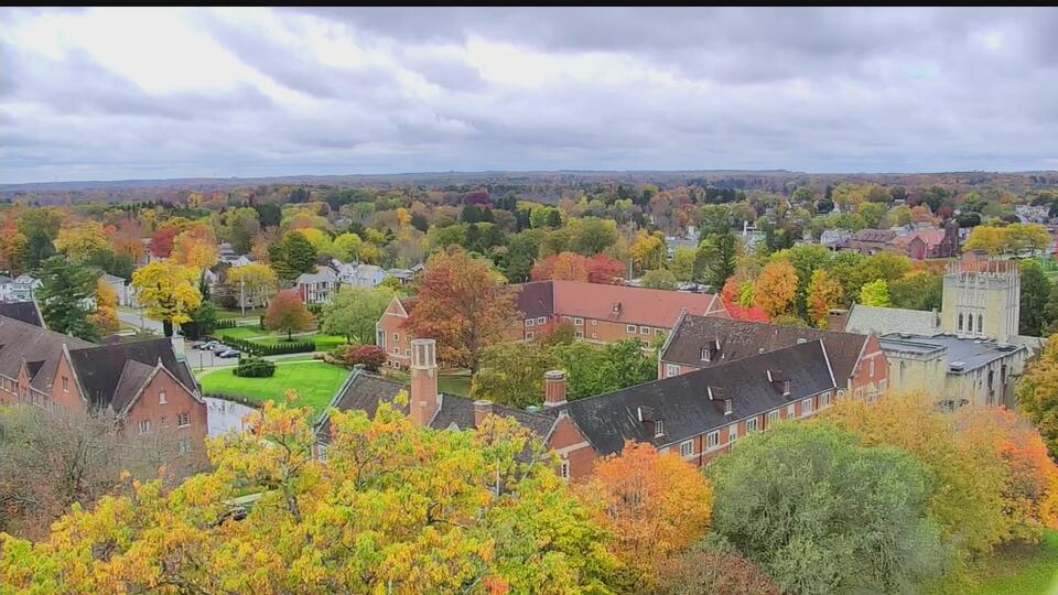 Fall foliage to peak soon in the Valley - NewsBreak