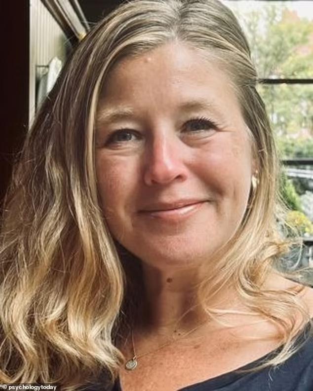 'There's no way she didn't recognize her': Shock twist in case of high ...