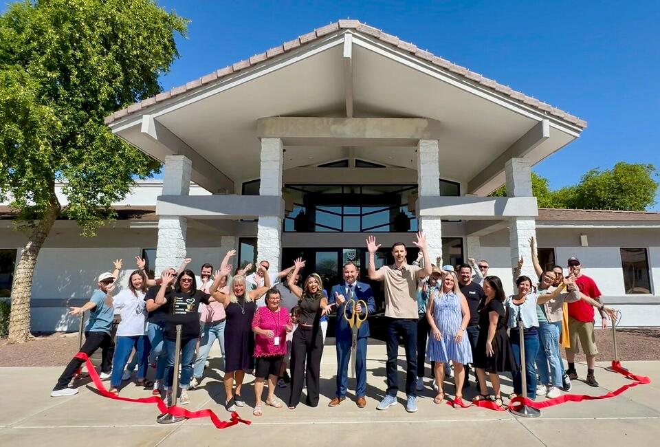 Surprise mayor helps usher in new Christian school - NewsBreak