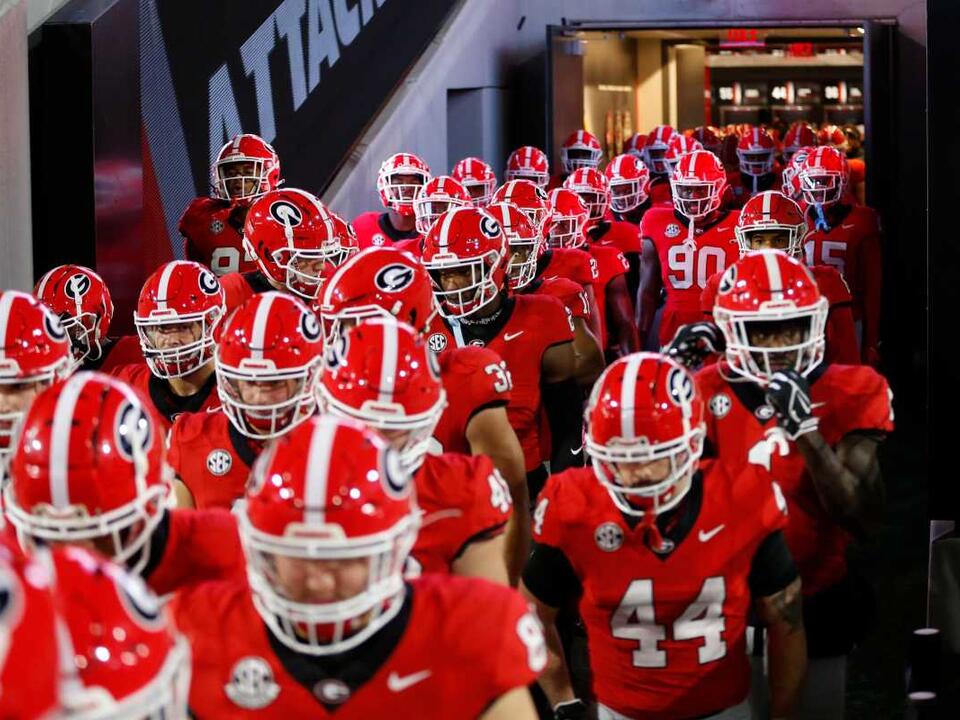 Top 10 College Football Win Total Predictions 2024: Georgia, Ohio State ...