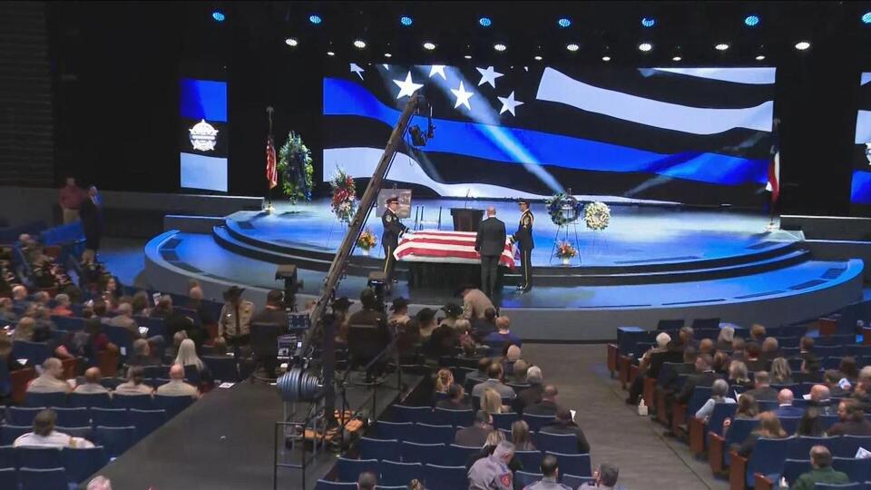 Community gathers to honor Deputy Constable Aaron Armstrong at funeral ...