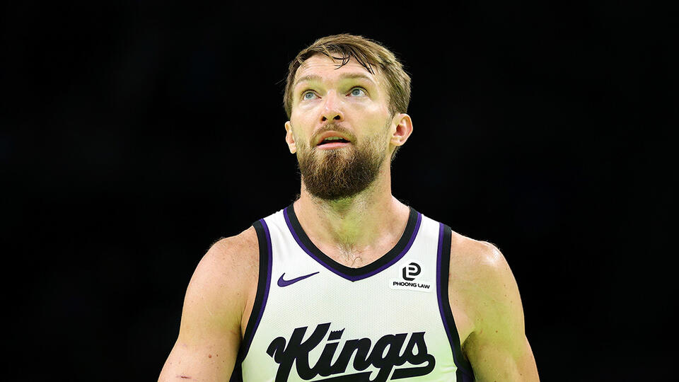 Domantas Sabonis reportedly prepared to remain with Kings despite trade ...