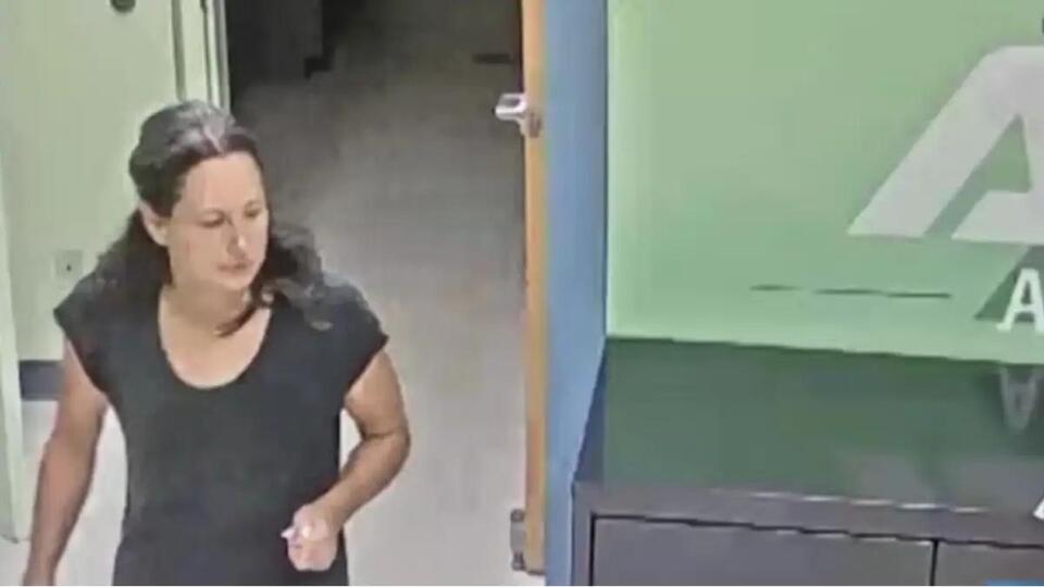 Parents Shocked That Ohio Teacher Who Called Principal ‘Incompetent ...