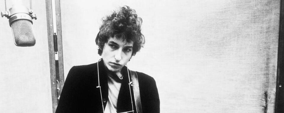 How Bob Dylan’s Motorcycle Accident and Exile Shaped “You Ain’t Goin ...
