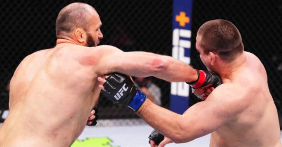 Heavyweight Slugger Shamil Gaziev Lands Crazy Walk-Off KO in Riyadh ...