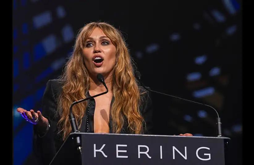 Miley Cyrus' Bold ‘Hannah Montana' 20th Anniversary Premiere and Her ...