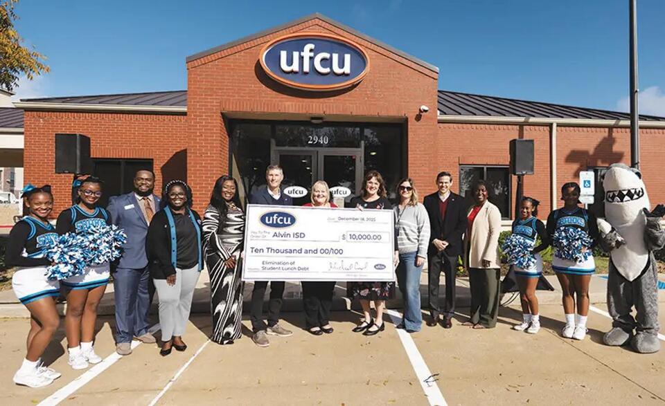 UFCU eliminates school lunch debts in Alvin and Pearland ISD's - NewsBreak