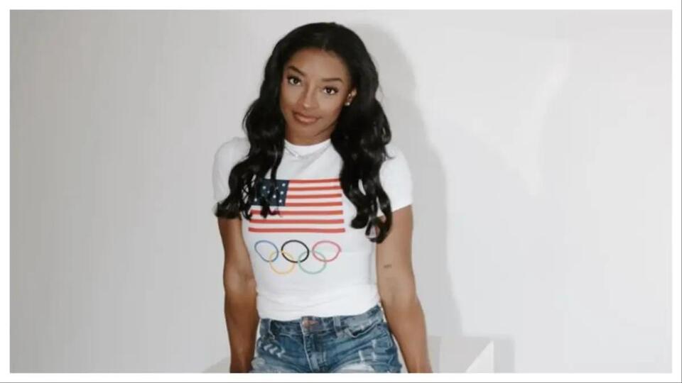 ‘She Got Her a Set of GIRLS!’: Simone Biles’ Jaw-Dropping New Curves ...