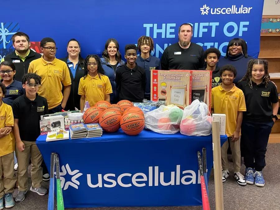 Dubuque Dream Center Receives a $1,500 Equipment Donation