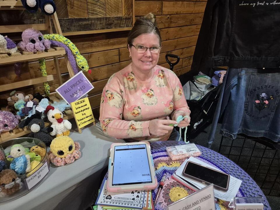 Waseca's Starfire hosts holiday craft show, winter wonderland - NewsBreak